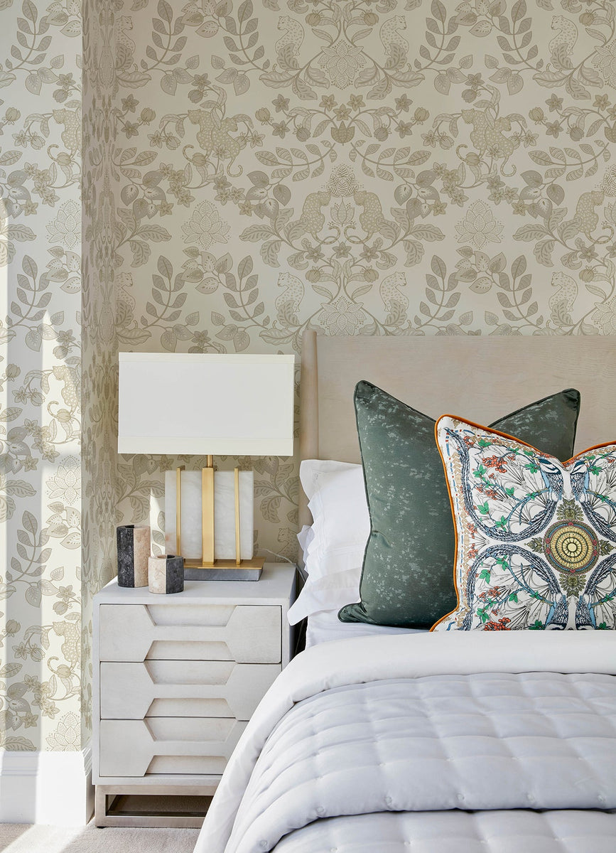 Getty Jungle Damask Wallpaper – Wallpaper Your World
